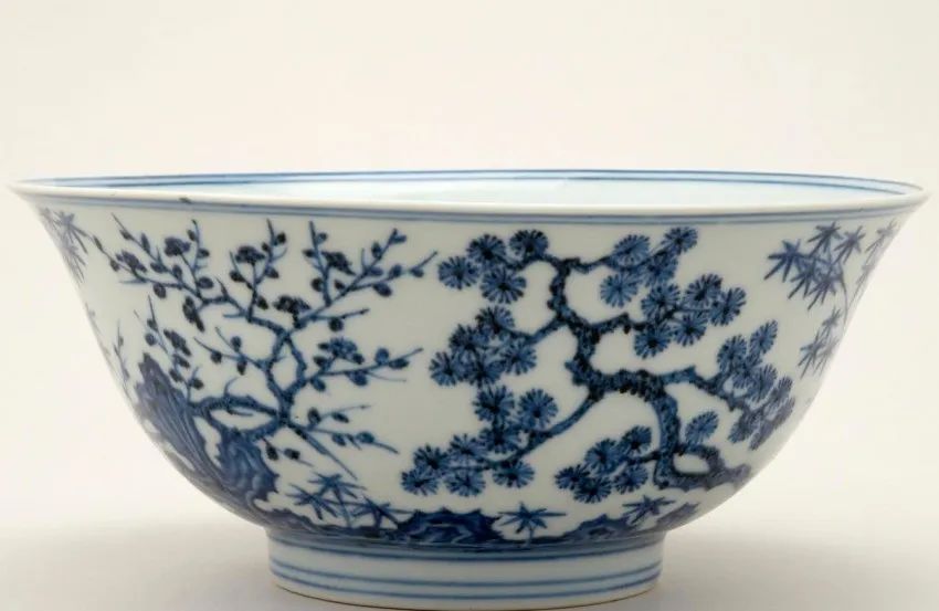Three Friends of Sui Han on Porcelain - iNEWS