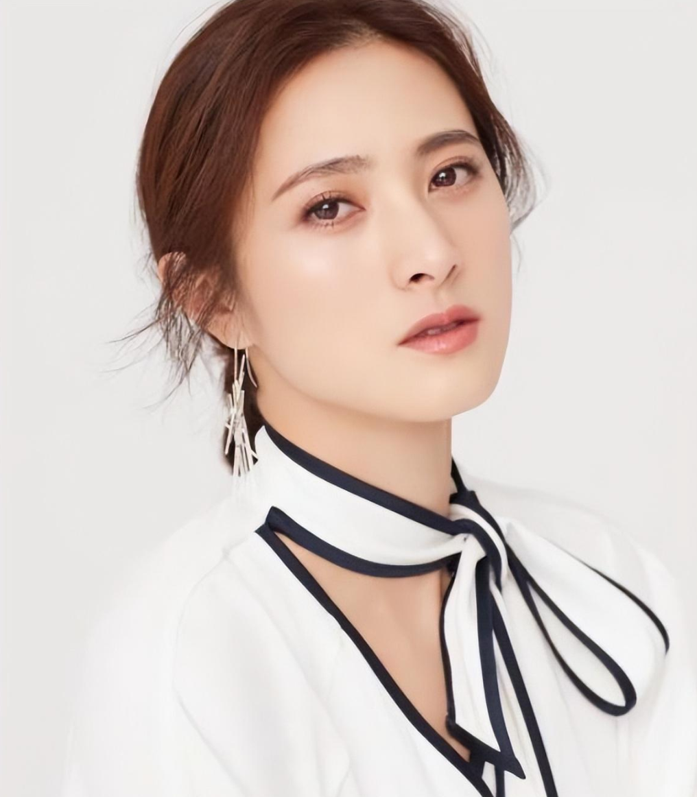 Actor Sui Junbo: At the peak of his career, he married and had a ...