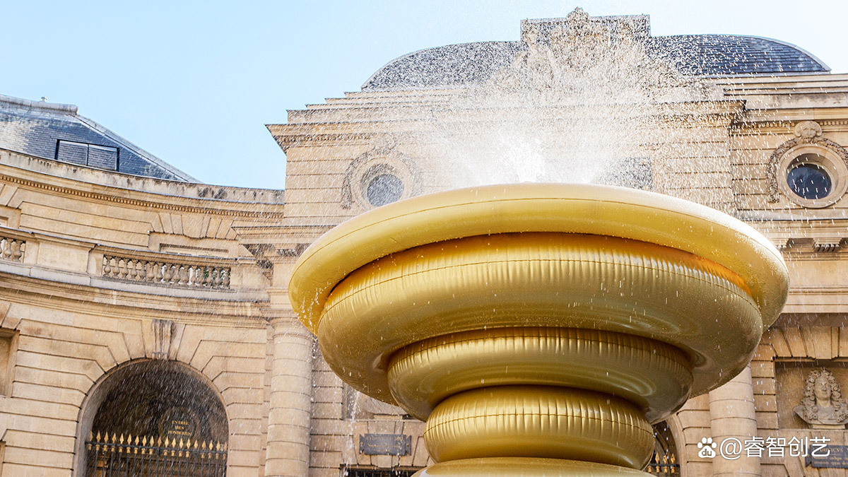 French artist Bina Baitel builds an installation for the Paris ...