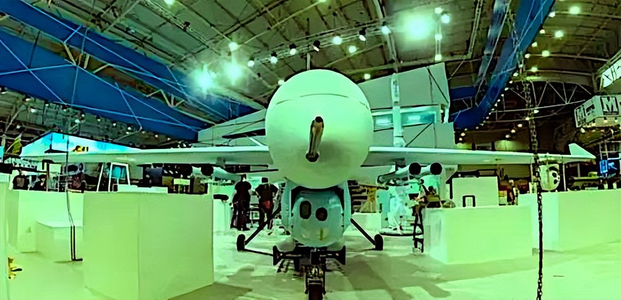 The Ukrainian army will have thousands of drones with a range of over ...