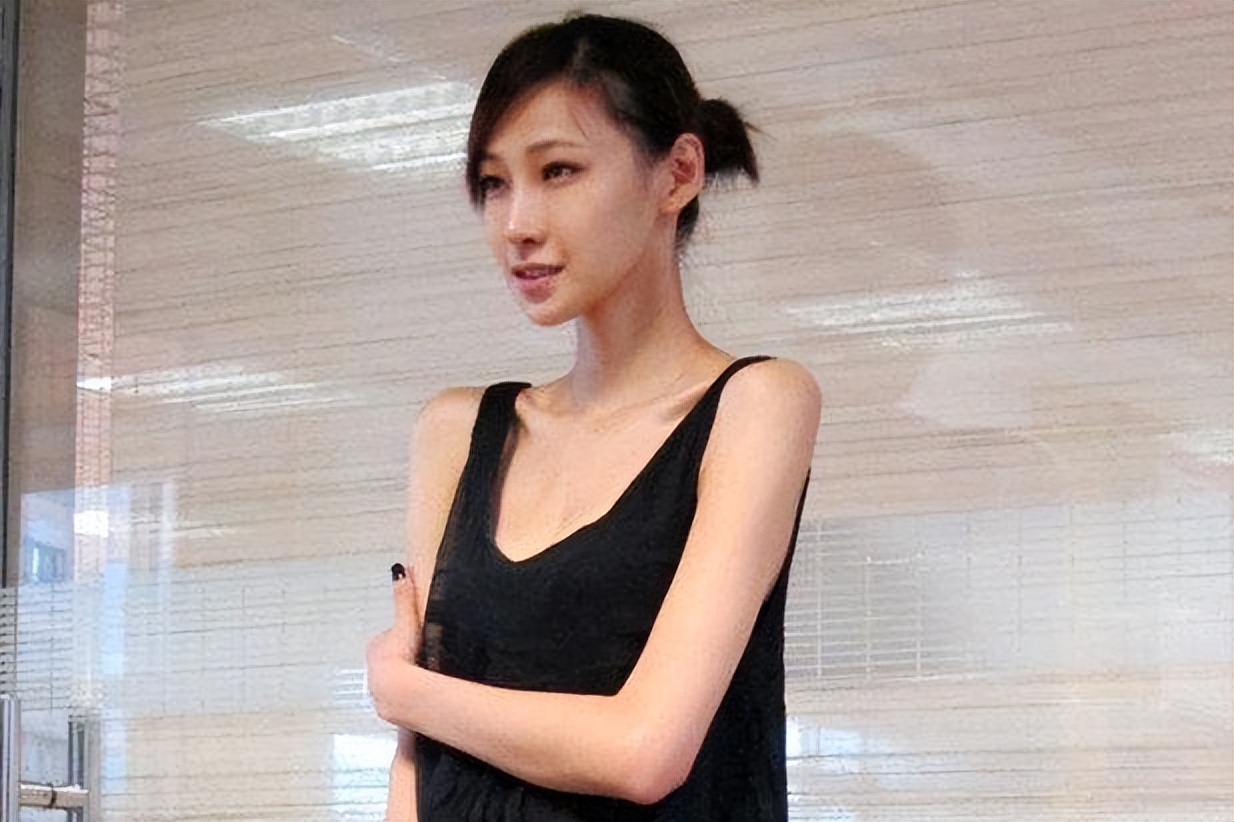 Eight years after being "seamlessly connected" by Li Ronghao, Lu Yao ...