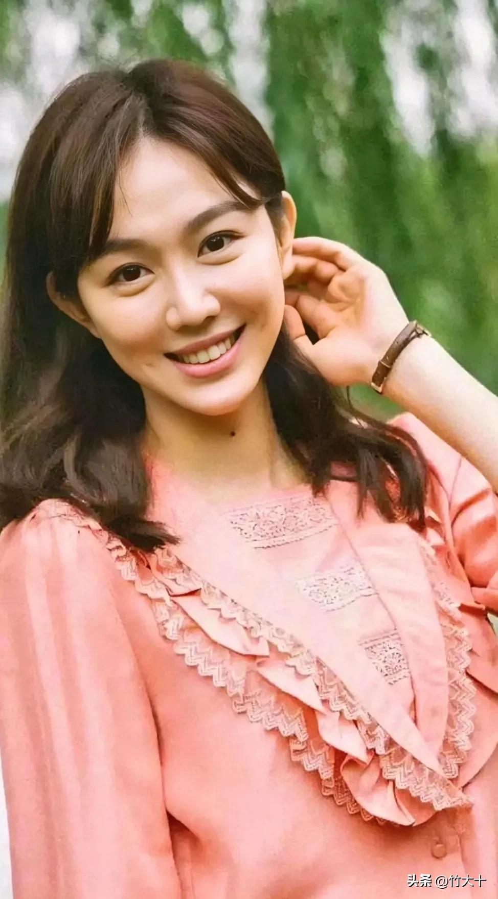 Actor Jiang Yan, 12 pictures, which one do you like? so beautiful - iMedia