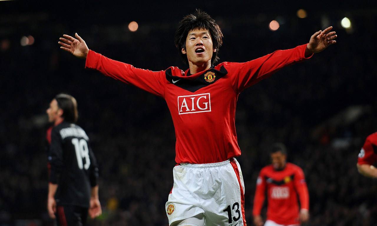 Football Hundred Stars Biography-Park Ji-sung: The "Three Lungs" are ...