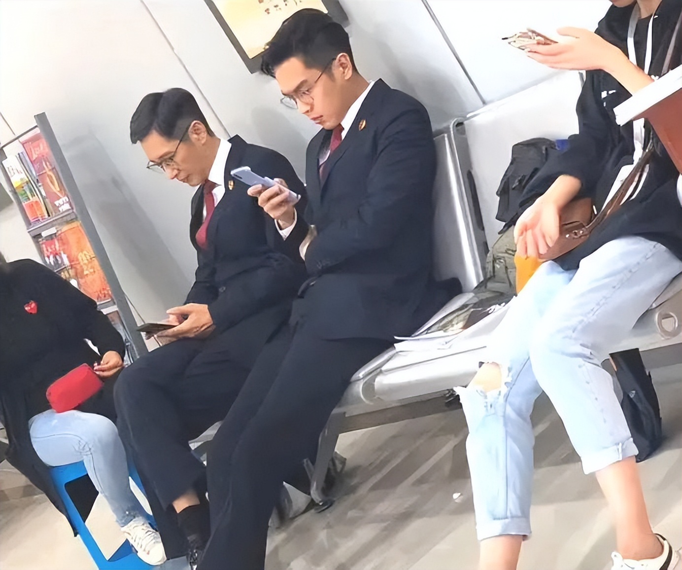 "Perfect Evidence" is coming soon, Zhang Ruoyun and Jiao Junyan will cooperate again, Wang ...