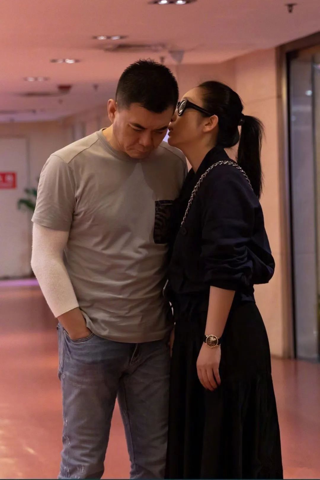 Qin Hailu is chasing after her husband who is 7 years older and married ...