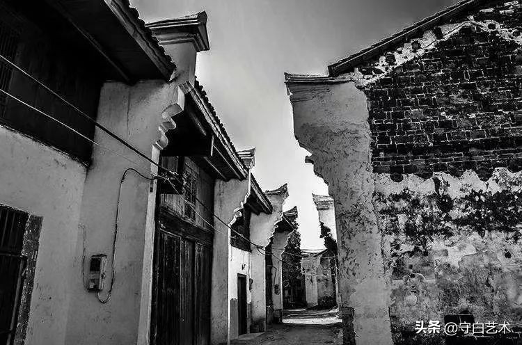 The ancient town of Nie City, the tea fragrance lasts for thousands of ...