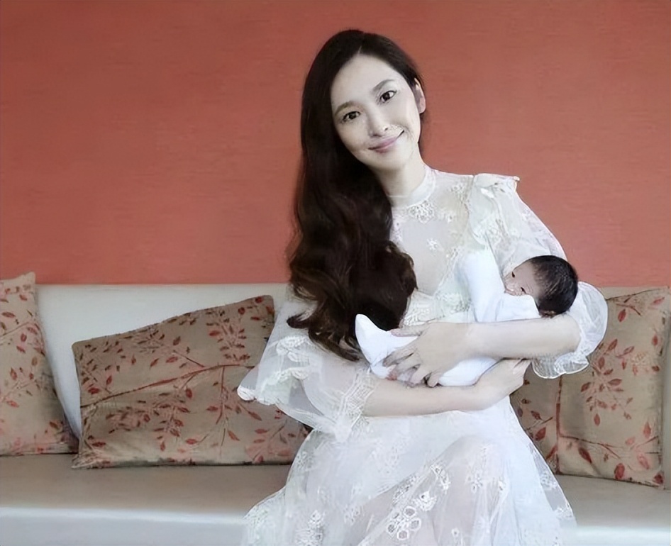 Pace Wu: I take it as my duty to reproduce the DNA of the Ji family ...