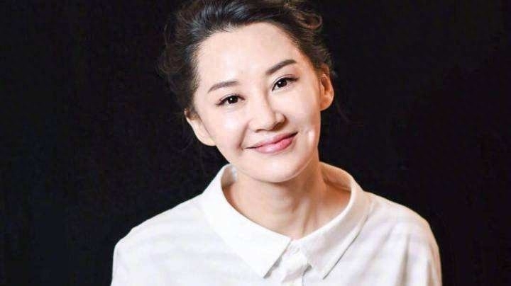 Charming goddess Xu Jing, the older she gets, the more "flavorful" she ...