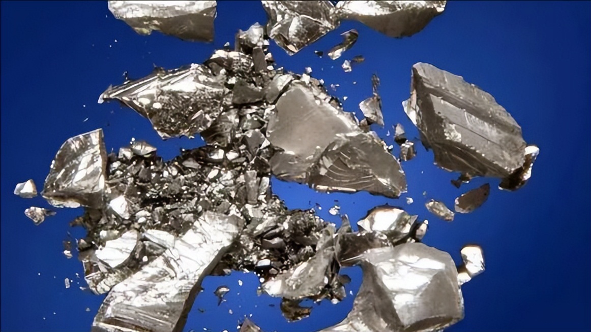 As soon as China announced gallium and germanium control, the phone ...