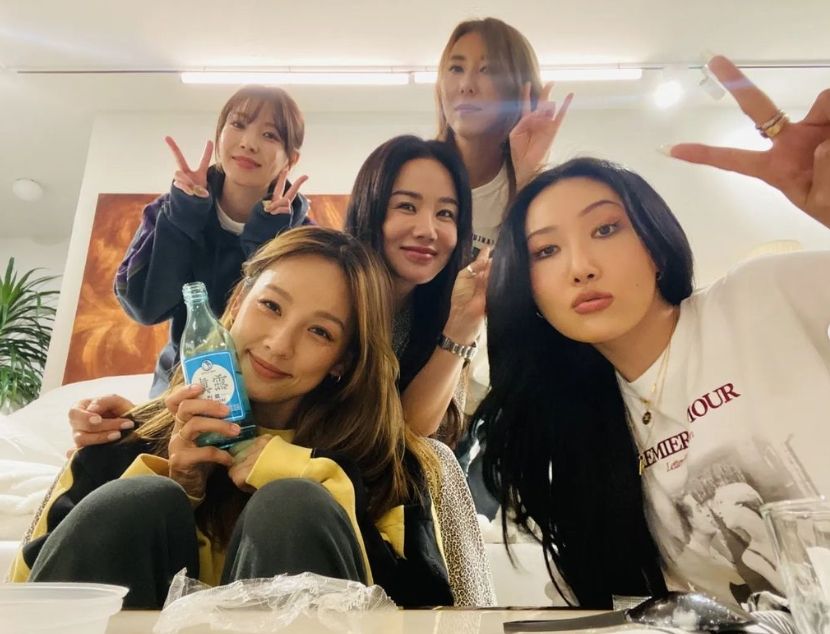 Sure enough, it is an eternal legend! Lee Hyori reveals how she looks in the practice room - iNEWS