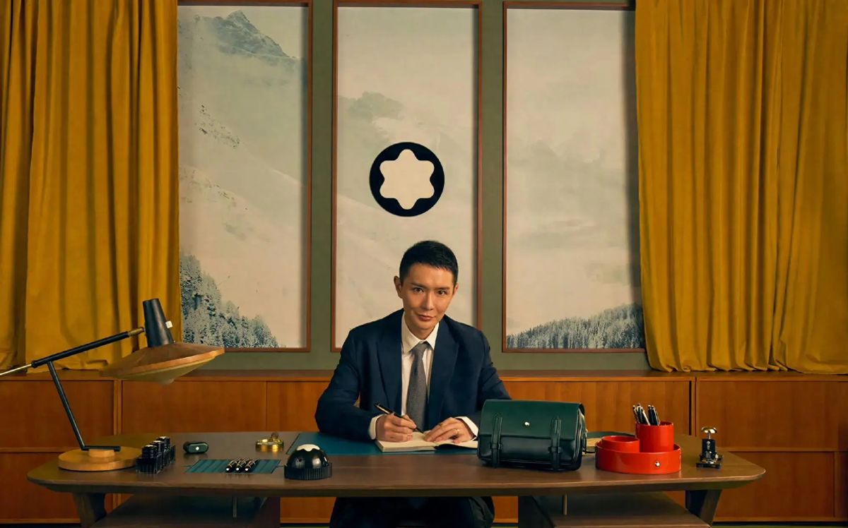 Liu Chong is officially announced as the editor-in-chief of Vogue, Yang ...