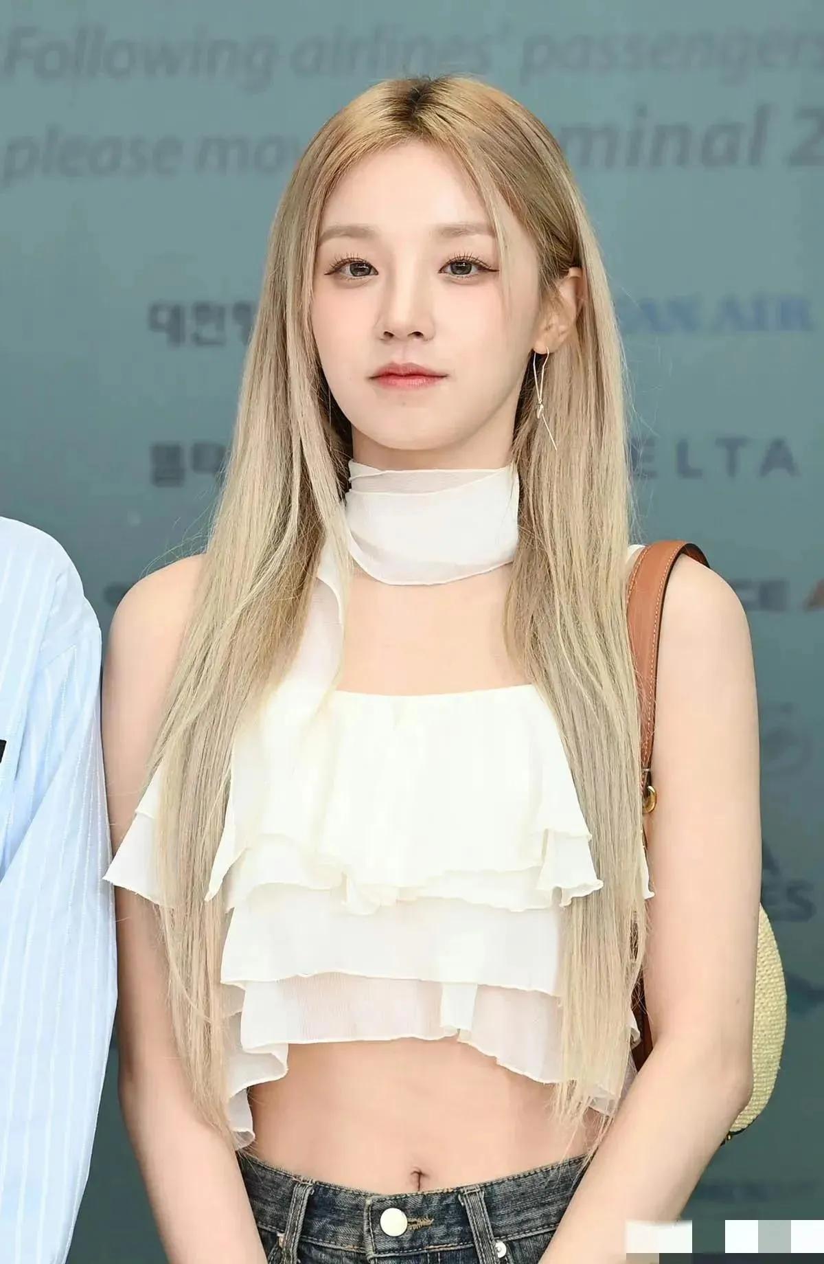 Let's run! The last episode was recorded in Thailand. Song Yuqi took ...