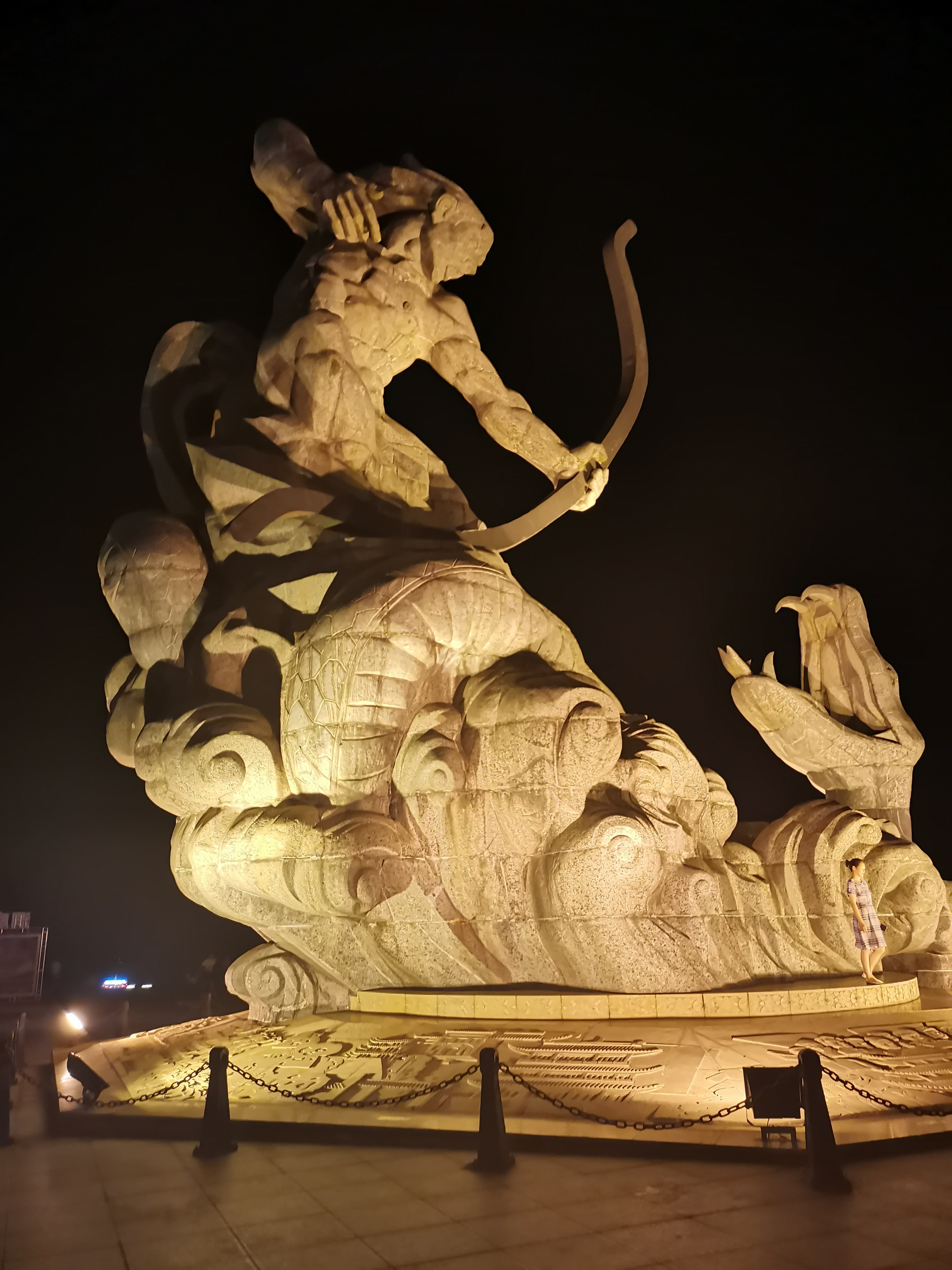 Yueyang Night Tour - iNEWS