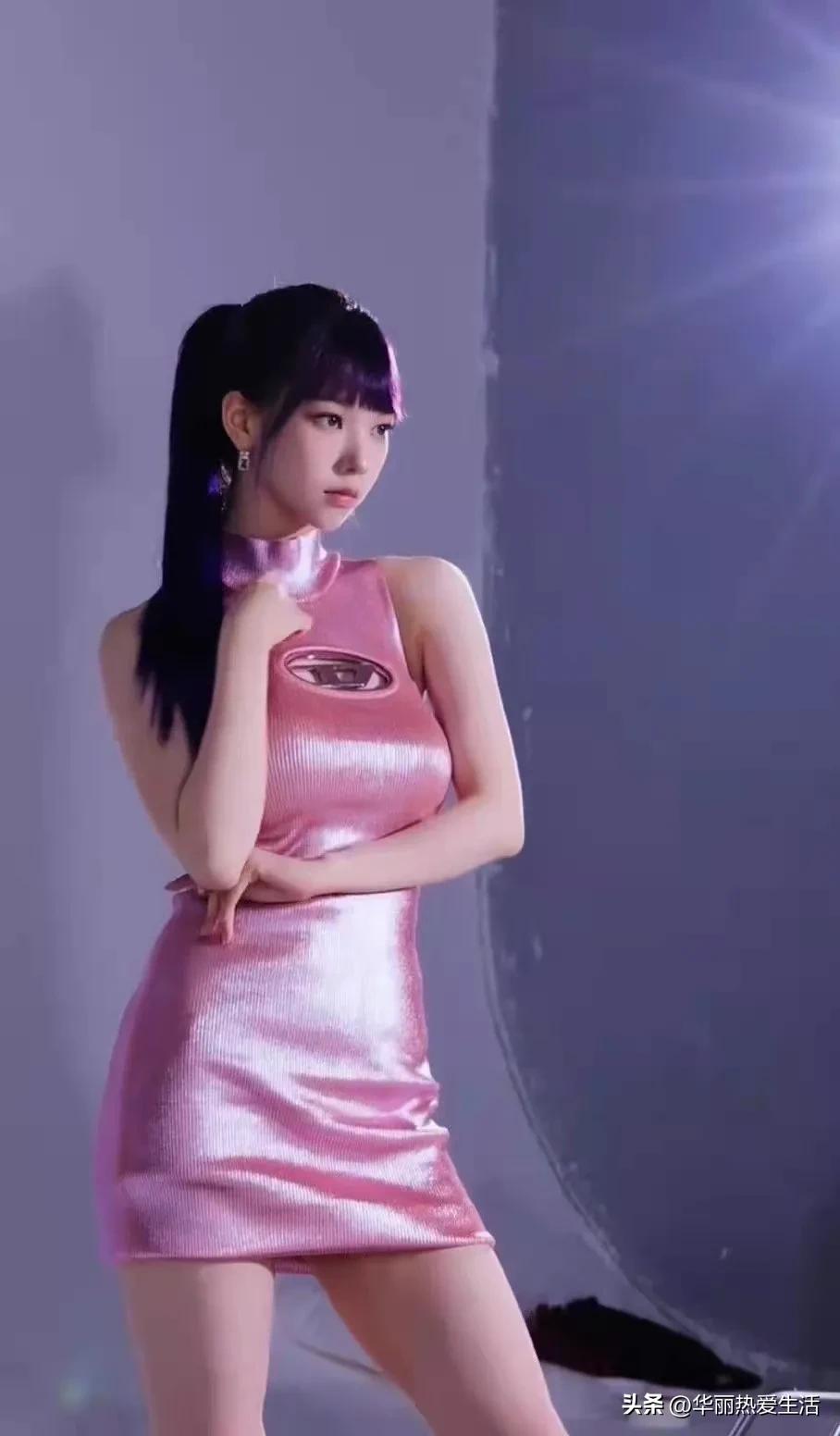 Liu Zhimin is a beauty with big eyes and a hot body - iNEWS