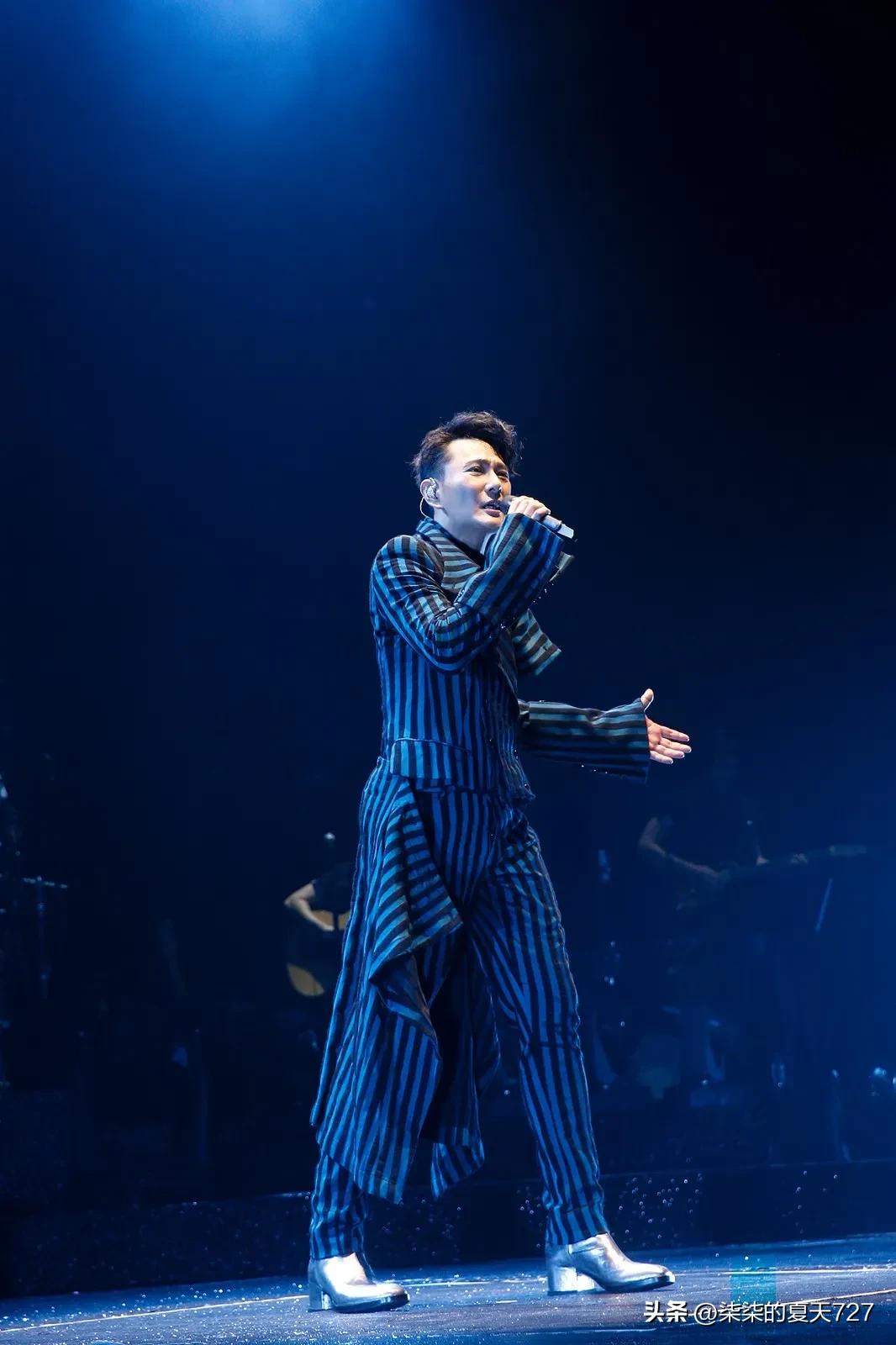 The moment the music starts, the Prince of Love Songs is coming - iNEWS