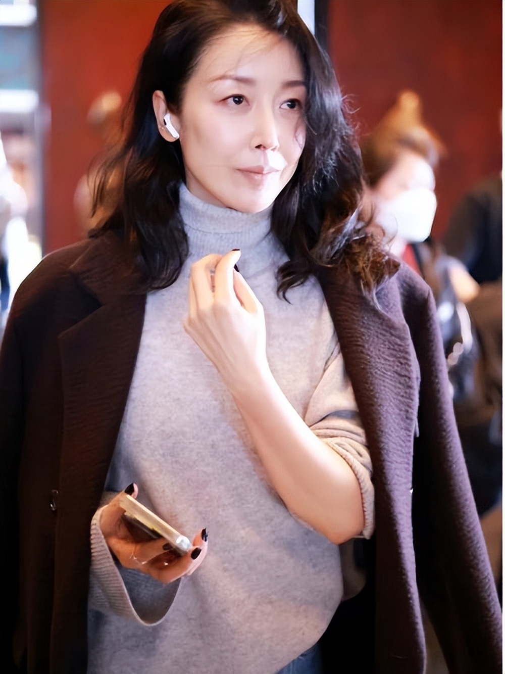 Why does Sun Yue, with her small eyes, look so little changed and why is she always so charming ...