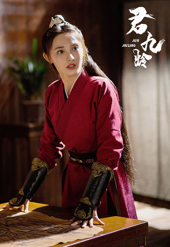 Online commentary on "Perfect acting non-professional background" Lu ...