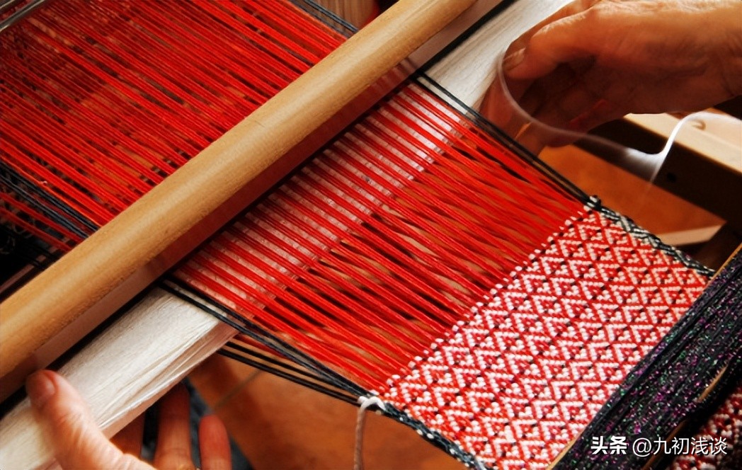 The Norwegian weaving tradition has been passed down to this day, and a ...
