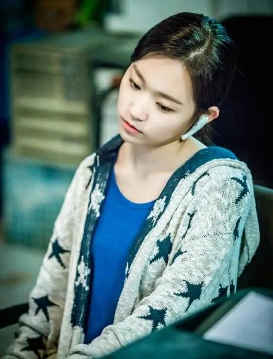 Kim Seul Gi's beautiful picture - iNEWS