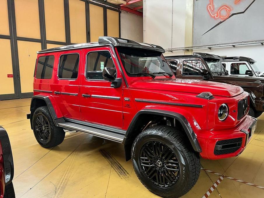 The new Mercedes-AMG G 63 4X4 with V8 engine is more off-road - iNEWS
