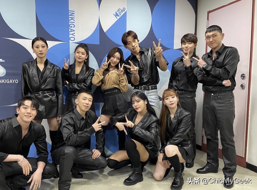 "Single is Hell" Chocolate Oppa is a hit!The famous figure of abdominal ...