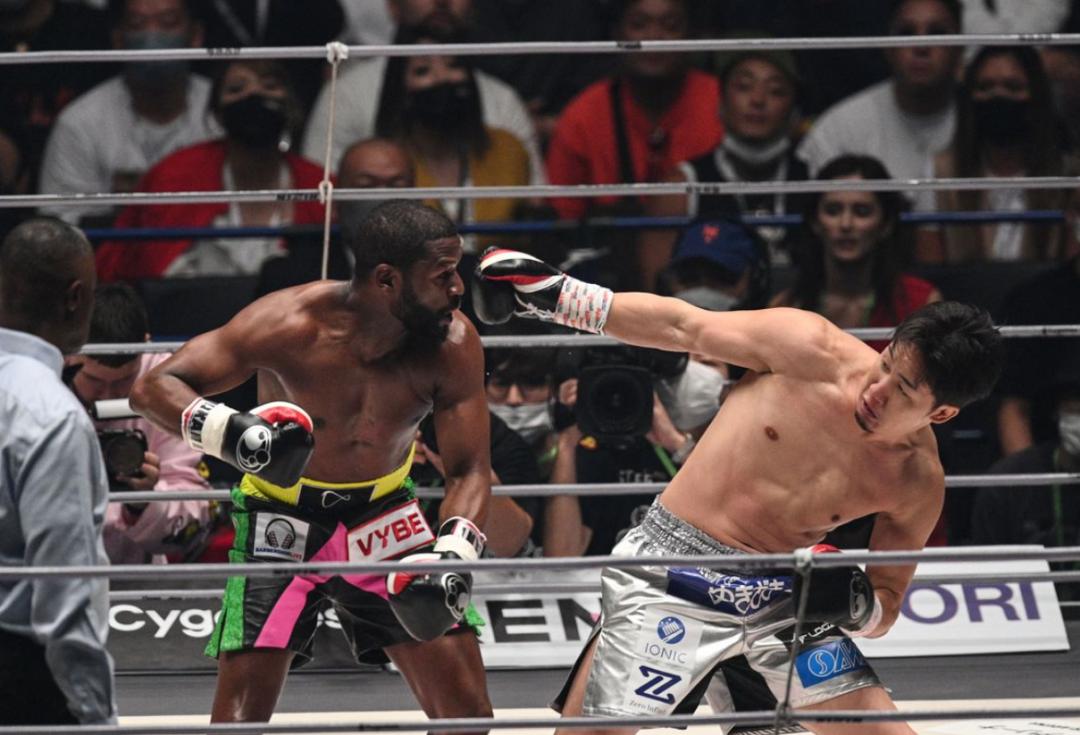 Mayweather's bodyguard was KO by a small-level boxer, and once ...