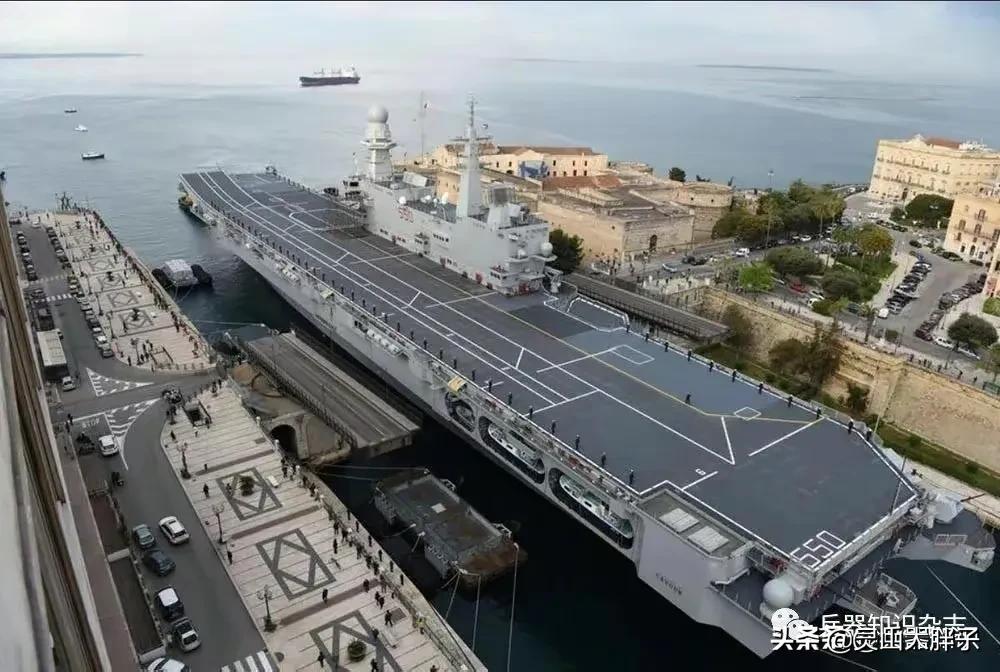 Italian Navy aircraft carrier - iNEWS