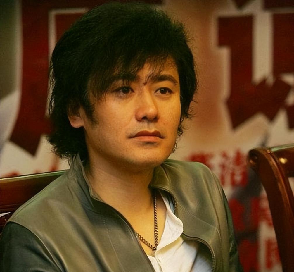 He cheated for 7 years, and after being exposed, he sent his "mistress ...