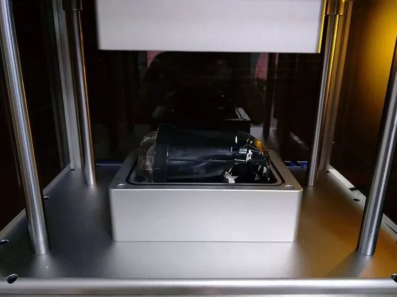 Air tightness testing and waterproof testing of automotive lights - iNEWS