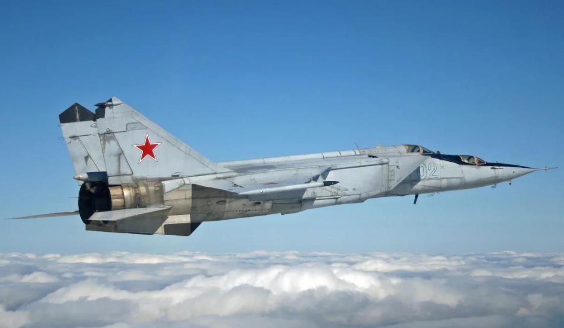 Comparison of the fastest fighter jets in China, the United States and ...