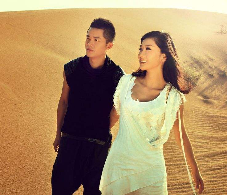 After Linghua got married for half a year, Zeng Yi also proposed to his girlfriend. They have ...