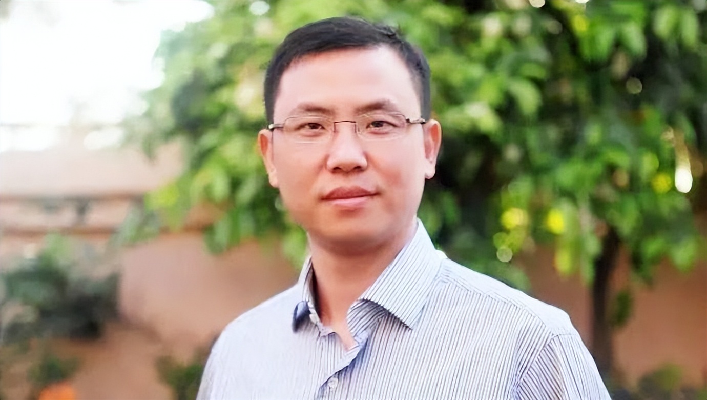 From "Hai Tao Yi Ge" to 200 million debts - iNEWS