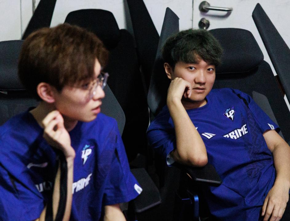 LPL "Worst Jungler" was born! UP lost Uzi and almost got 5 kills, Ning really tried his best ...