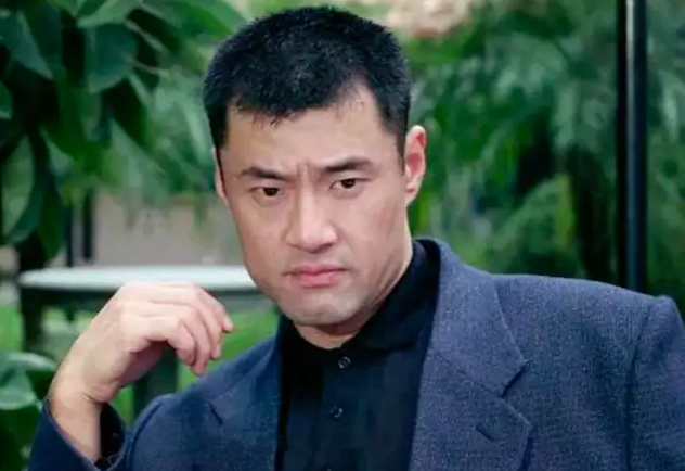 Tough guy Yu Rongguang: There have been no scandals since his debut for 40 years. Why did his ...