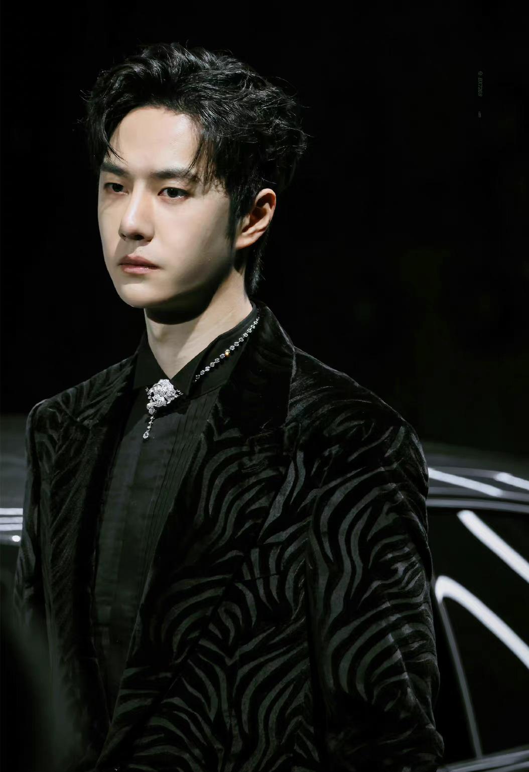 Chanel's "son"?Wang Yibo wears jewelry worth 3 million at the GQ ...