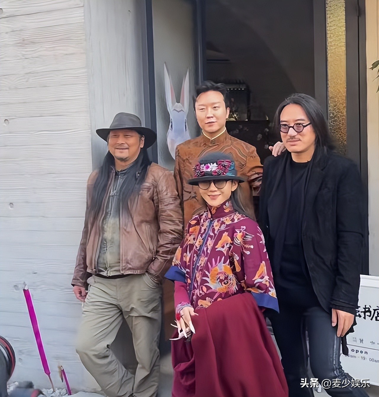 Yang Liping and Li Yugang met by chance during Chinese New Year!The ...