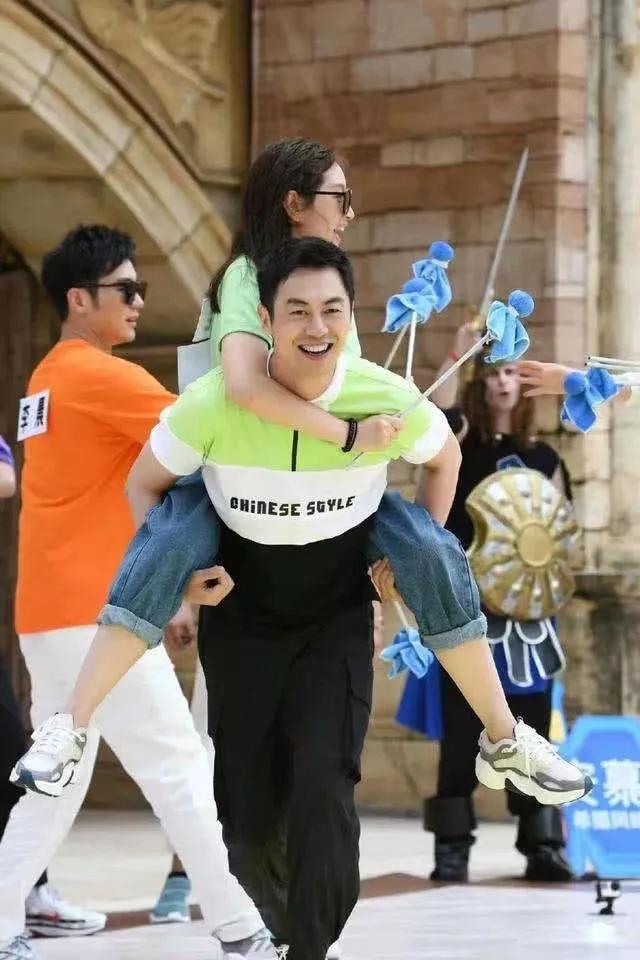 No one expected that she married Zhu when she became popular and was ...