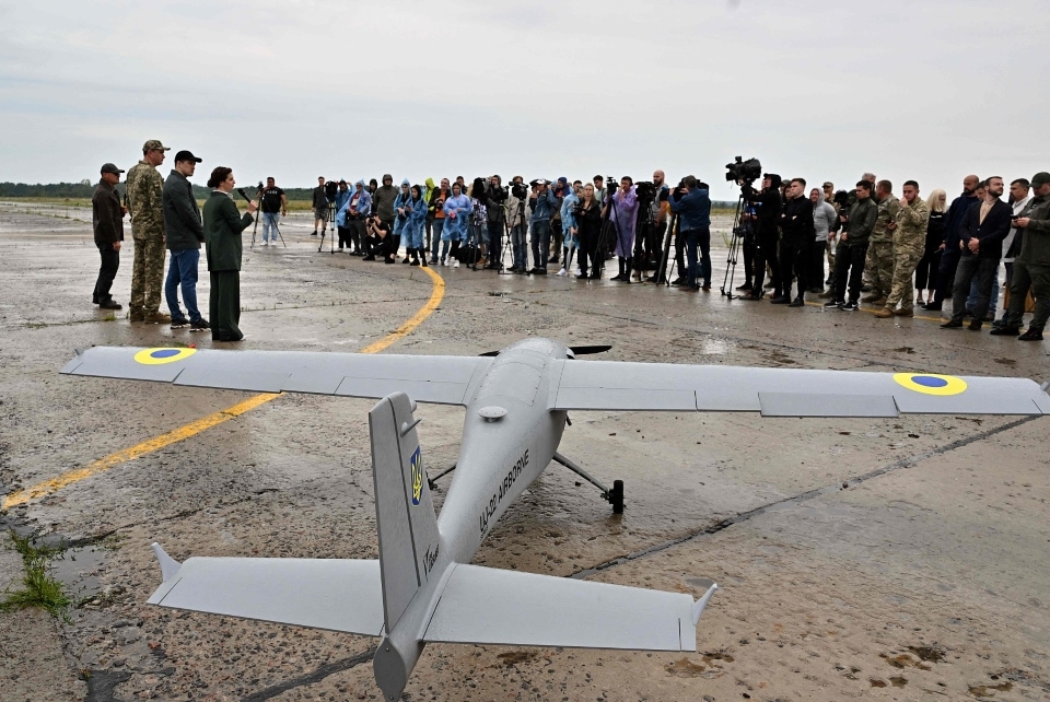 Ukraine's “Paper Planes”: Low-Cost Drones Change the Tide of War - iMedia