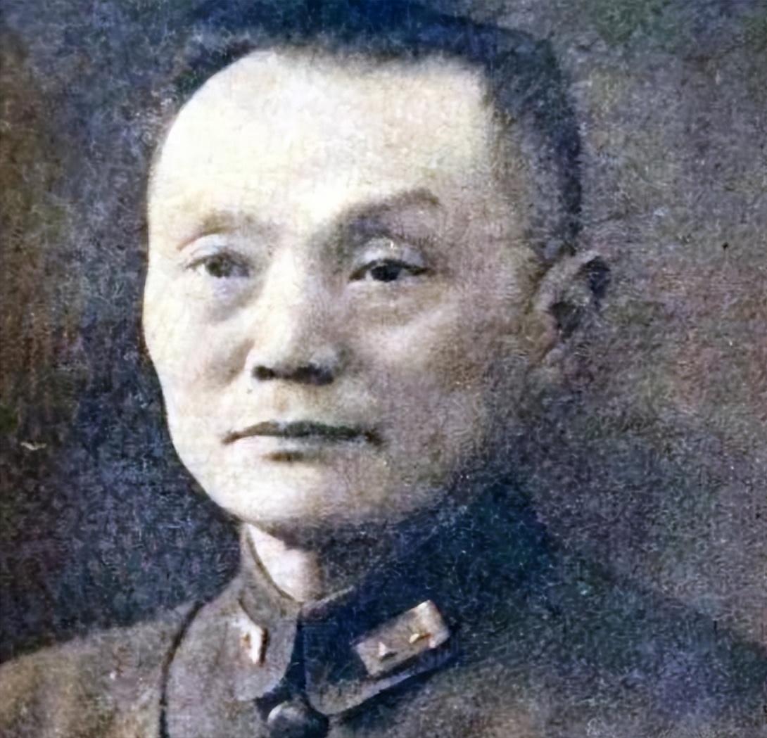 The first commander of the Sichuan Army suffered an introversion and ...