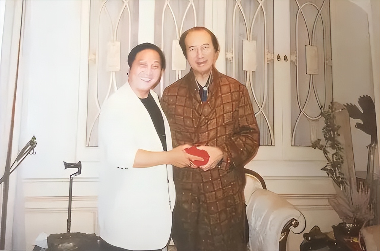 Wang Linshe's female star's "consecration on bed" detonated the ...