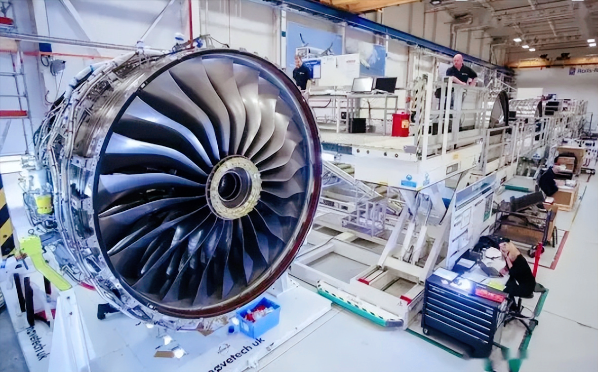 China's CR929 large aircraft, the first flight is short of engine, whether to insist on self ...