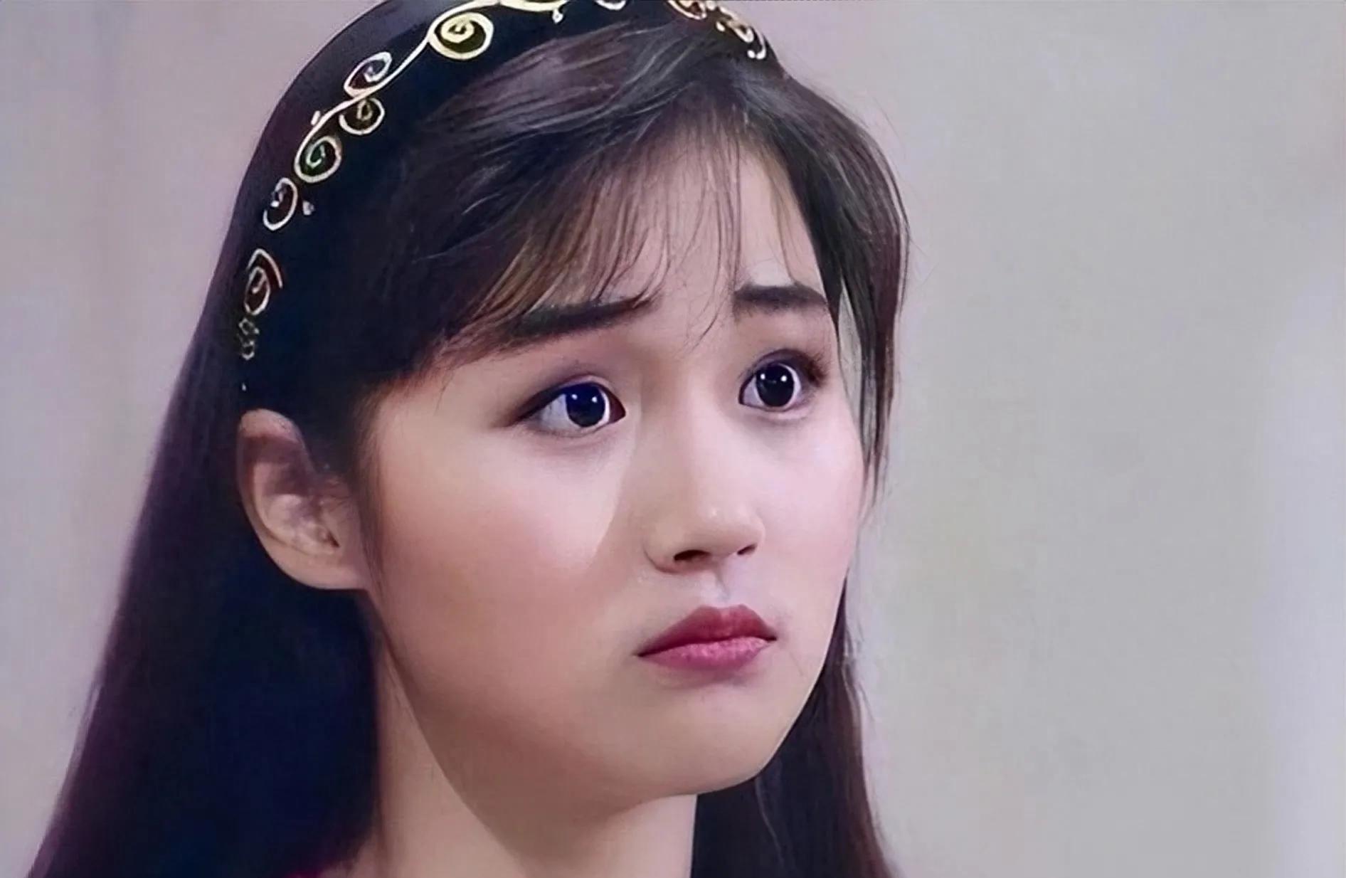 Showdown between Goddess: Beautiful legs competing for supremacy in the Hong Kong entertainment ...