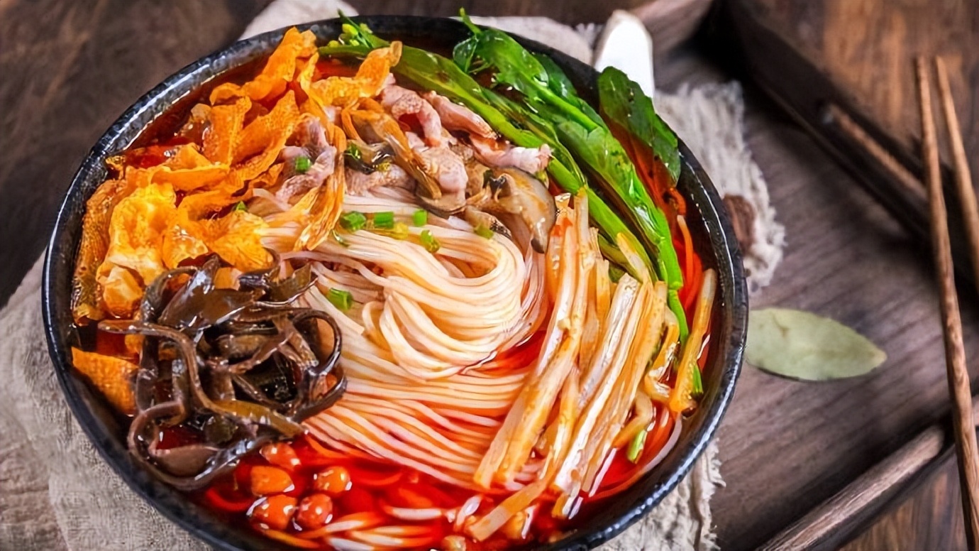 Snail noodles, a dark dish that makes people want to stop - iMedia