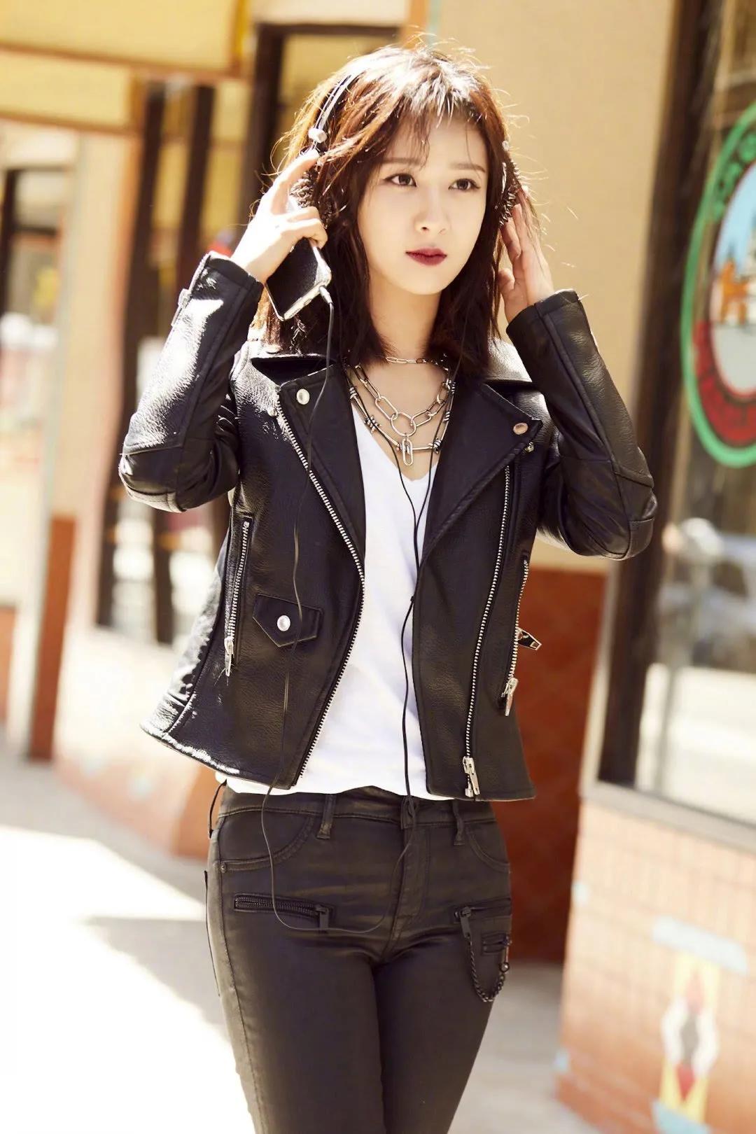 Yang Zi#Meitu 15 - iNEWS