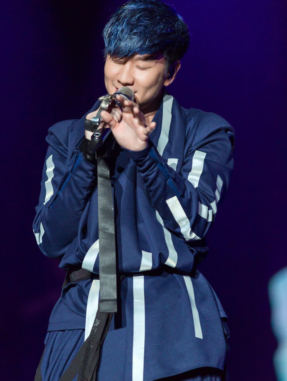 Really angry? JJ Lin responded to the spoof, Hu Xia and Zeng Li deleted ...