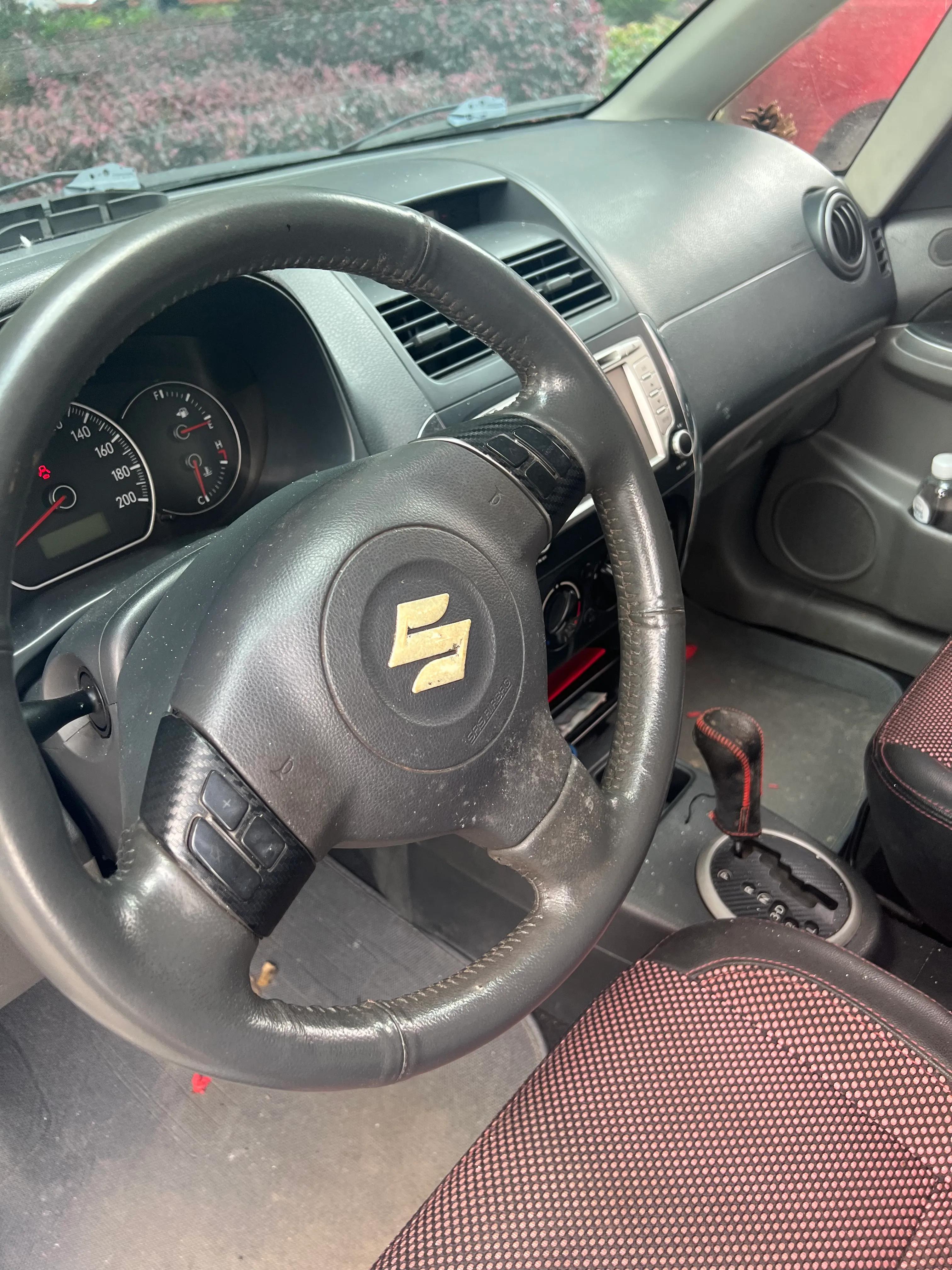 The small s vehicle has changed so much that it cannot be recognized ...