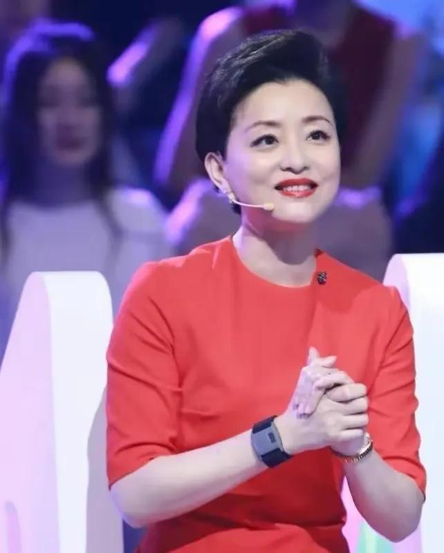 Yang Lan's wise life is perfect - iNEWS