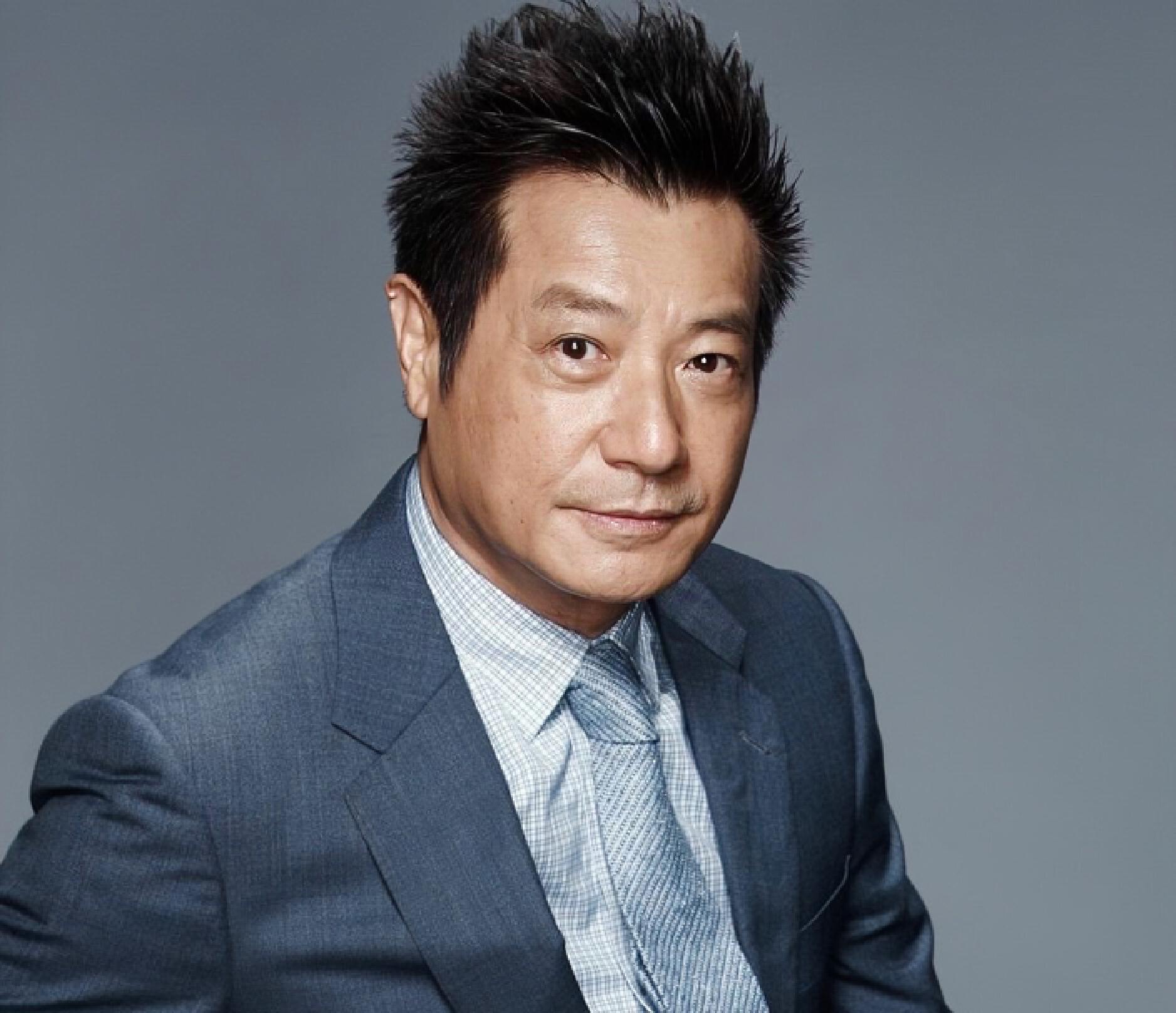 The famous frozen age male god gets more and more handsome the older he ...