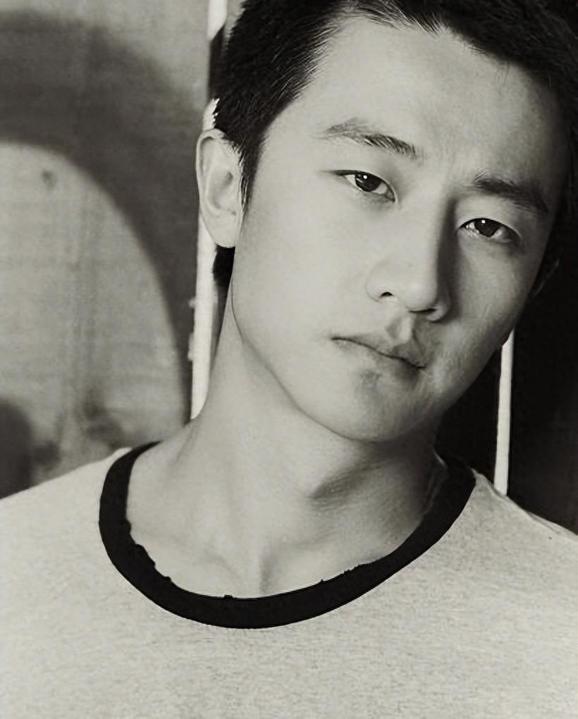 Huang Xuan: In the 16 years since his debut, he has gone from being ...