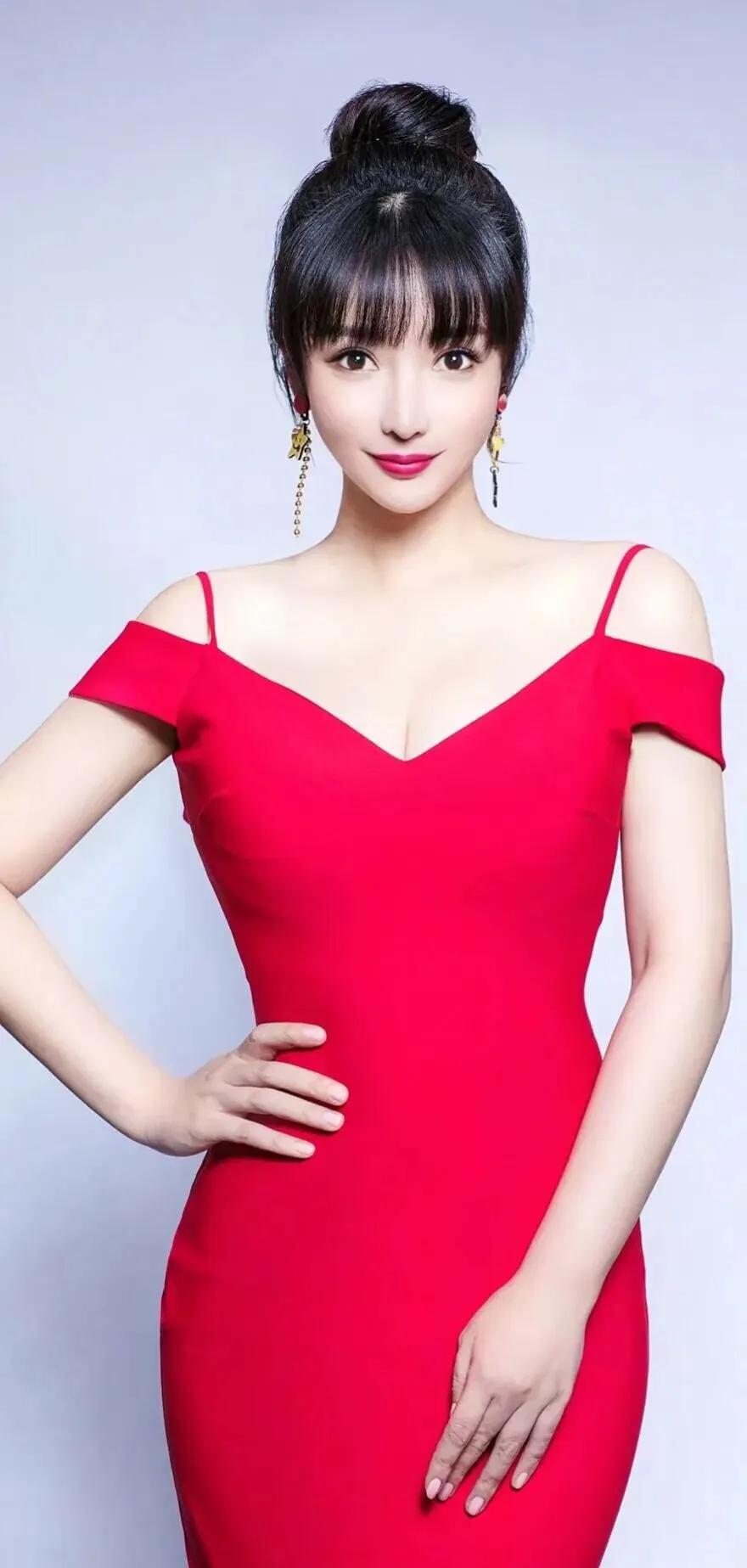 Goddess Liu Yan - iNEWS